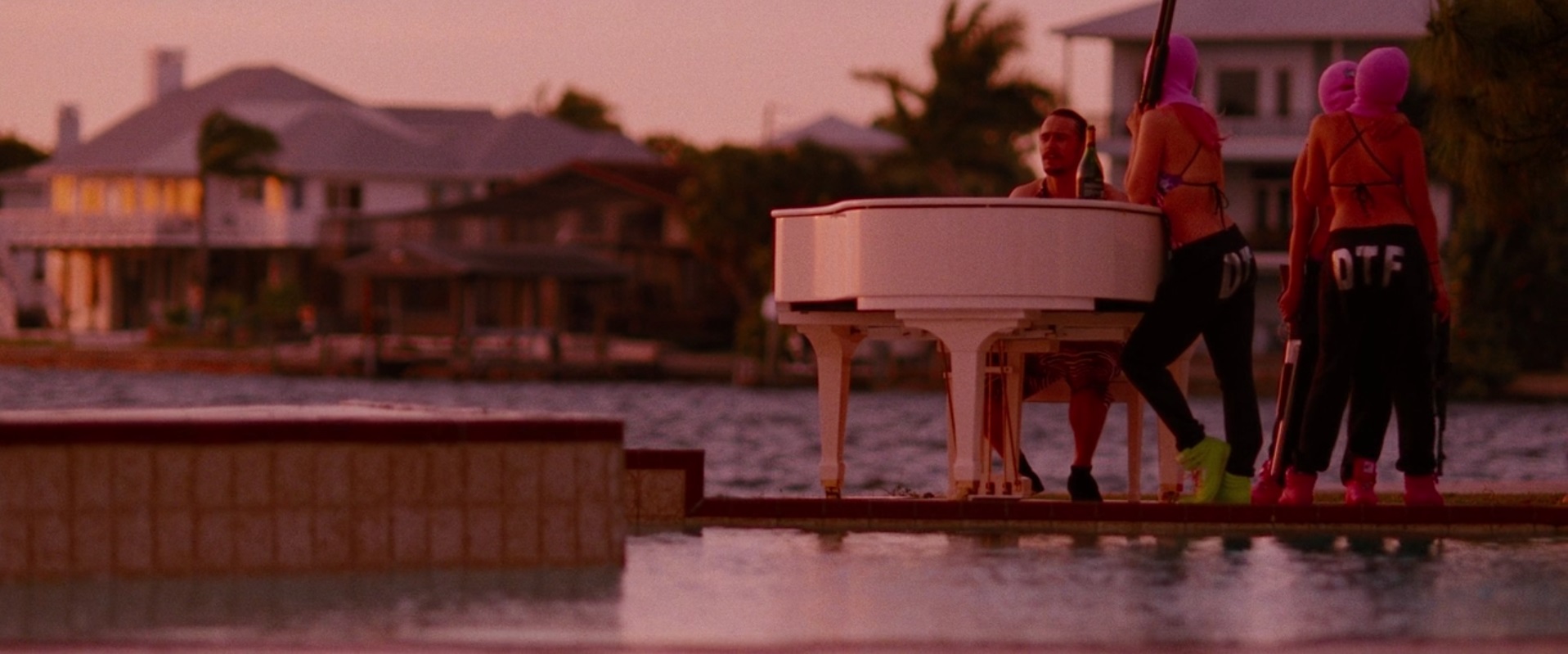 Saga especial - Spring Breakers - Aquela Velha Onda